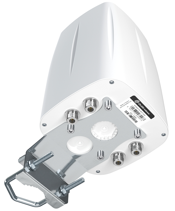 QuOmni LTE MIMO 4x4 - an omnidirectional LTE antenna with IP67 enclosure